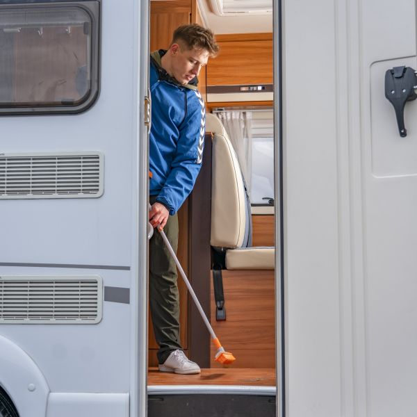 Telescopic broom, great for caravans, motorhomes or at home - Moutere ...